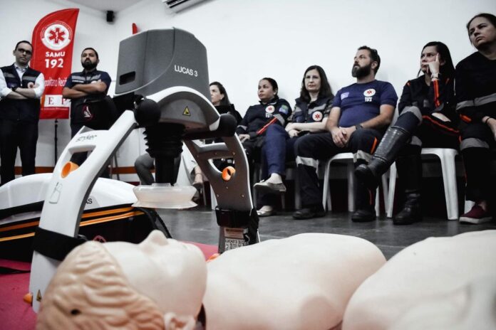 SAMU Metropolitano do Recife recebe cinco equipamentos para reanimação ...
